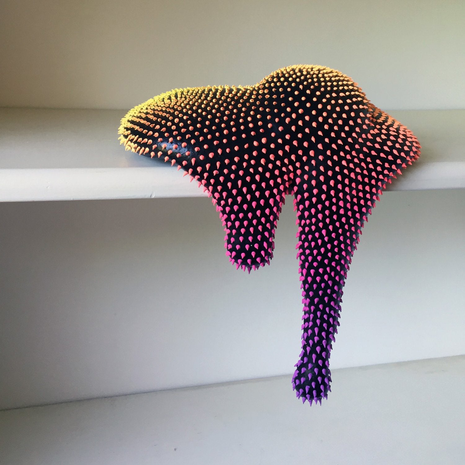 PETITE – Dan Lam